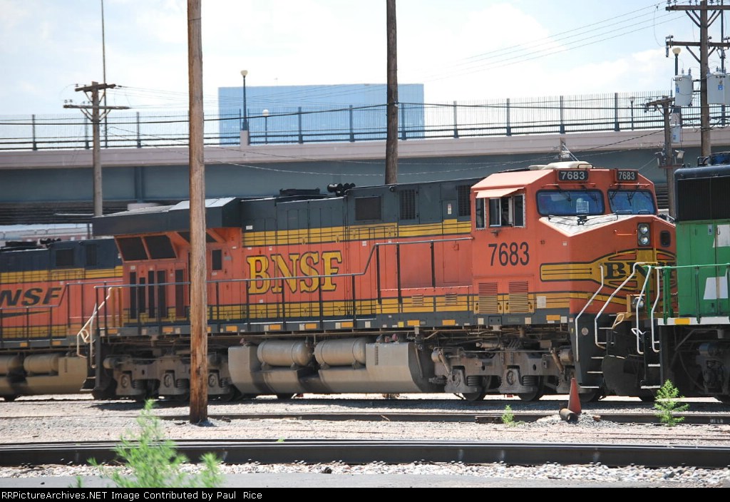 BNSF 7683